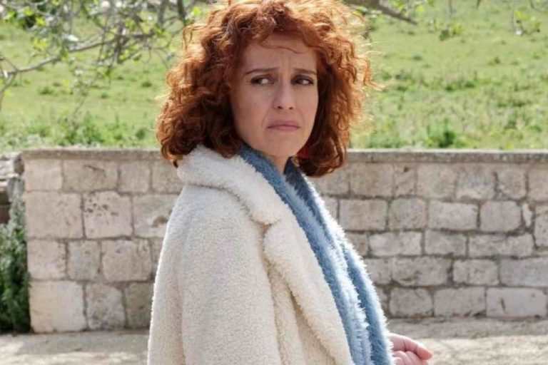 Vanessa Scalera: età, fidanzato, Instagram, laurea, dove vive, Imma ...